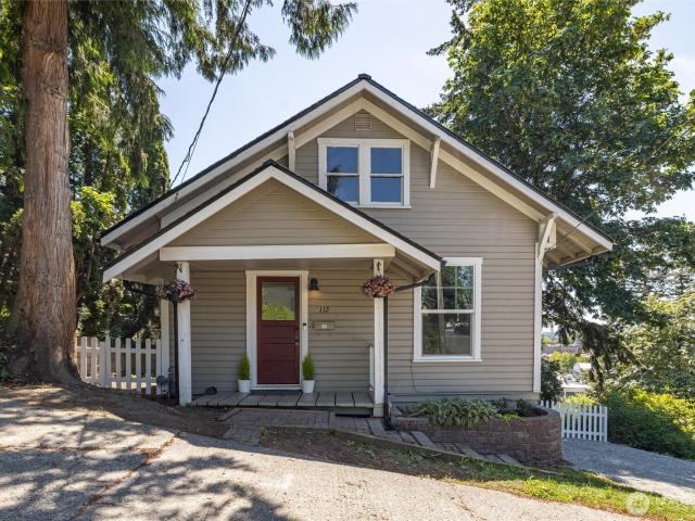 112 E Division Street