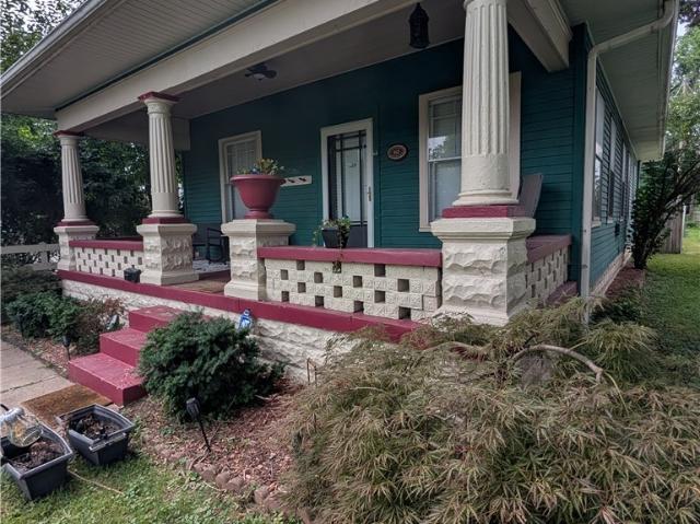 112 E Harrison Avenue