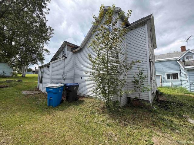 112 E Railroad Street