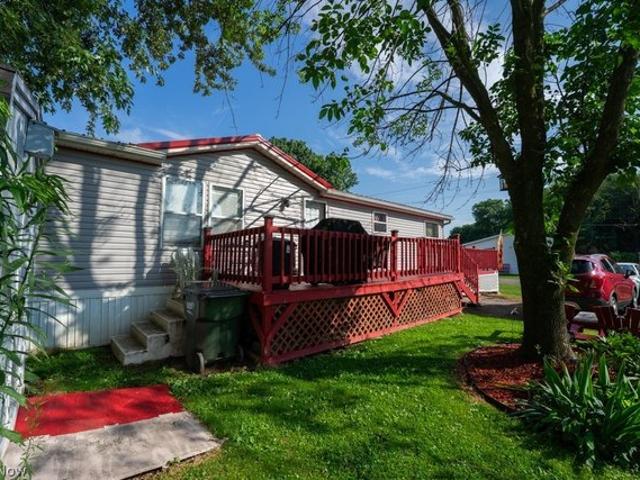 112 Evergreen Ln Unit 112, Apple Creek, OH 44606