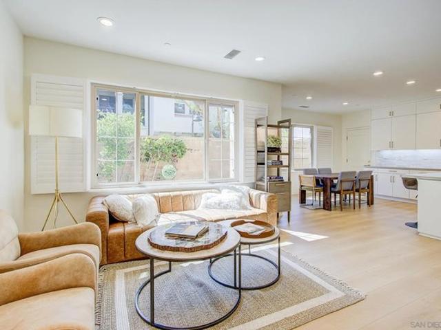 112 Excursion, Irvine, CA 92618