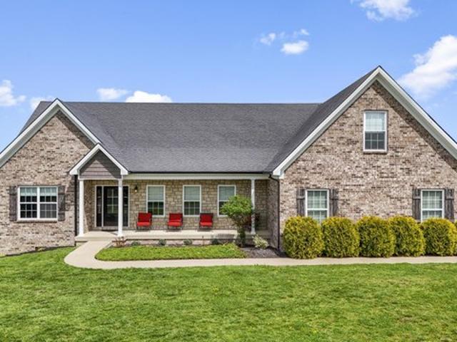 112 Fairfield Farm Rd, Georgetown, KY 40324