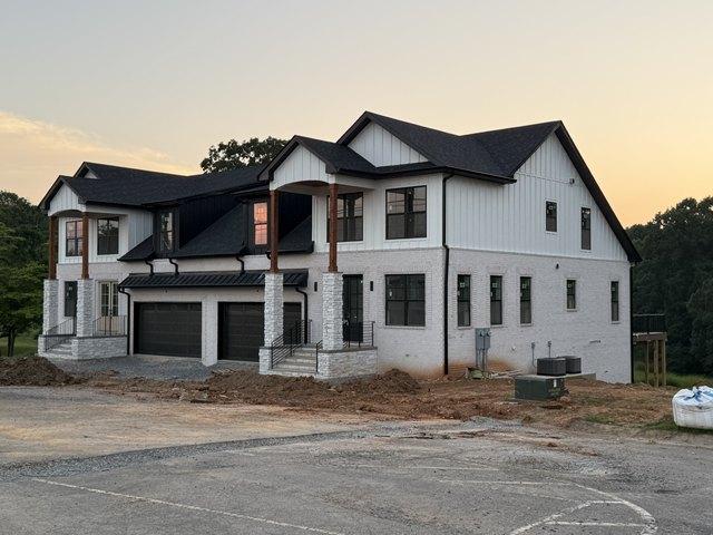 112 Fairway Dr, Clarksville, TN 37043