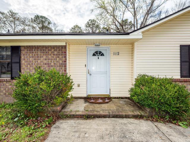 112 Fripp Ln, Summerville, SC 29483 | MLS #26006 | Compass