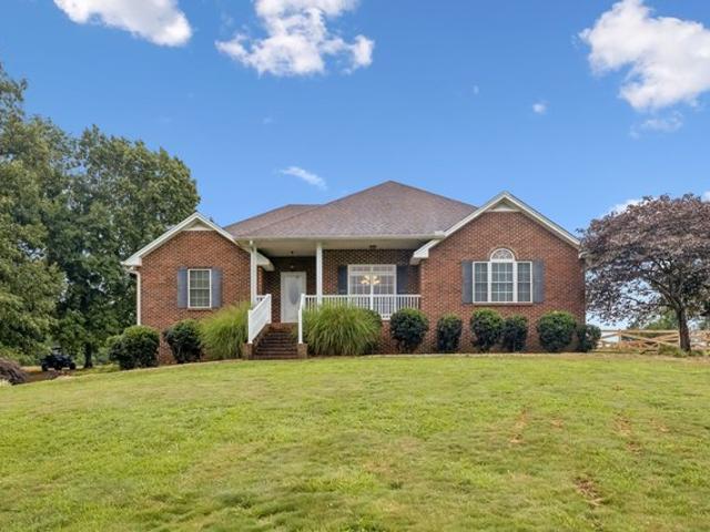 112 Kelly Ln, Lafayette, TN 37083