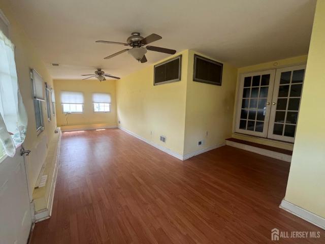 112 Kendall Drive