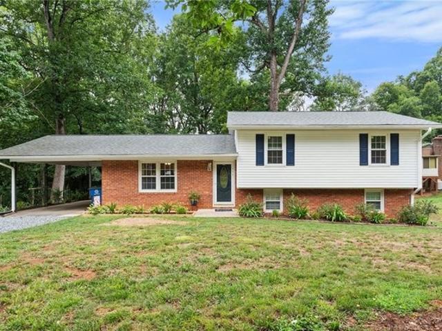 112 Kingwood Rd, Reidsville, NC 27320