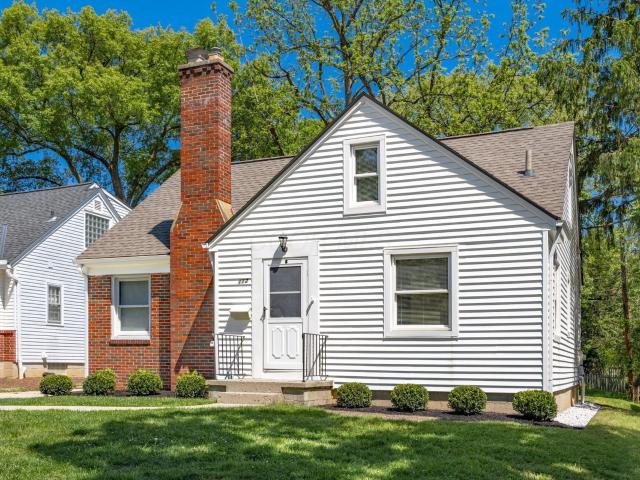 112 Howard Avenue