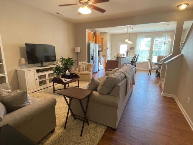 112 Hawkstone Drive