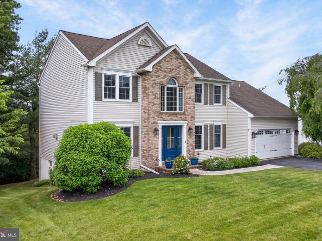 112 Hawthorne Drive