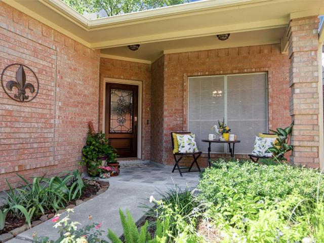 112 Harbour Town Dr, Conroe, TX 77356 | MLS #48226