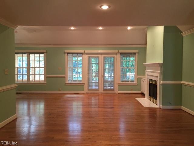 112 Harbour Town