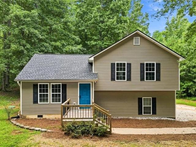 112 Headland Ct, Rockmart, GA 30153