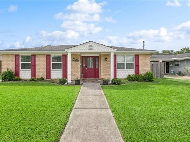 112 Hibiscus Pl, River Ridge, LA 70123