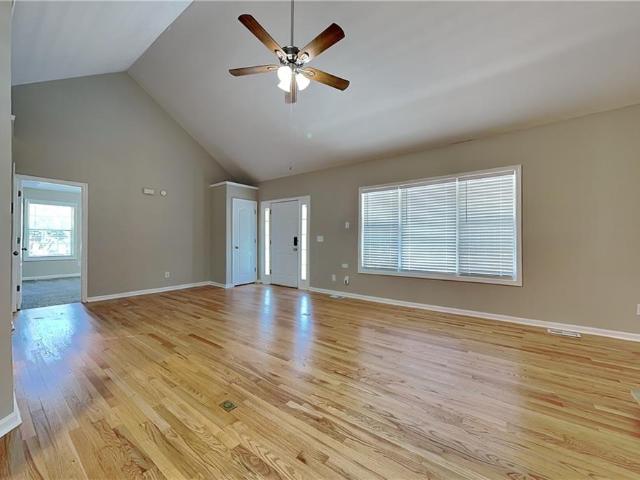 112 Hickory View Lane