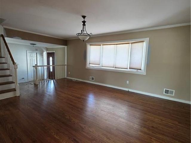 112 Hill Hollow Rd, South Plainfield, NJ 07080 | MLS #2661 M | Compass