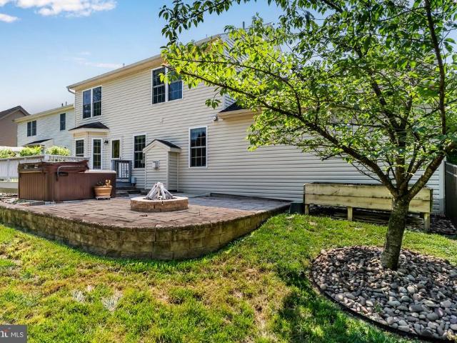 112 Hilltop Court