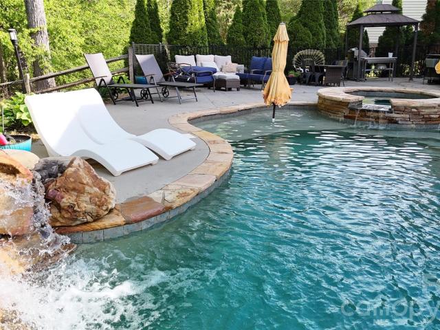 112 Huntly Ln, Mooresville, NC 28115 | MLS #4369 | Compass