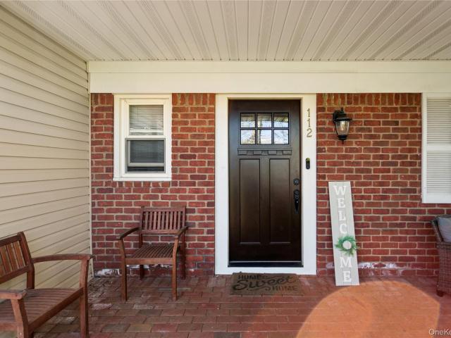 112 Ivy Lane