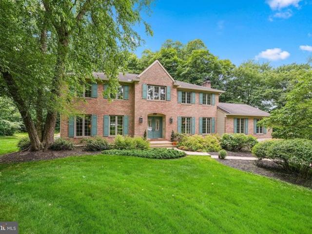 112 Juneberry Ct, Hockessin, DE 19707