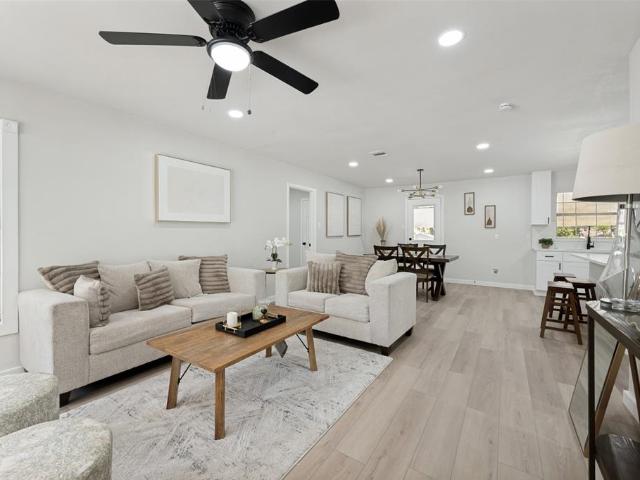 112 Oriole Drive