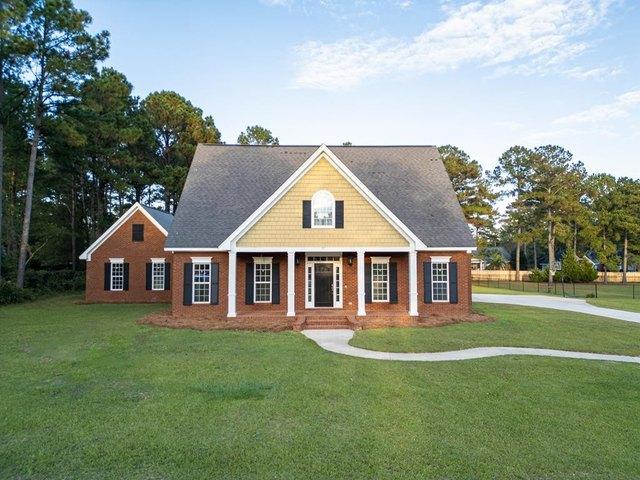 112 Loblolly Ln, Albany, GA 31721