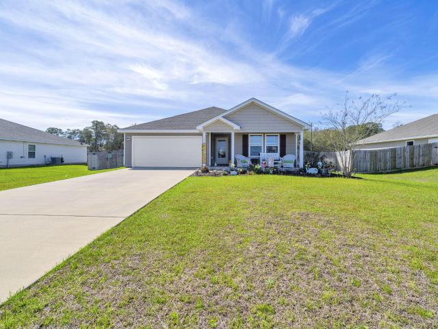 112 Lawson Loop, DeFuniak Springs, FL 32433 | MLS #999473 | Compass