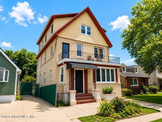 112 Laconia Ave, Staten Island, NY 10305