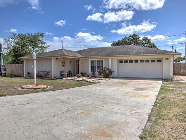 112 Lagoon Rd, Winter Haven, FL 33884