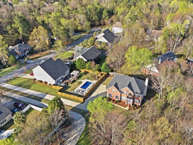 112 Leslie Loch Lane