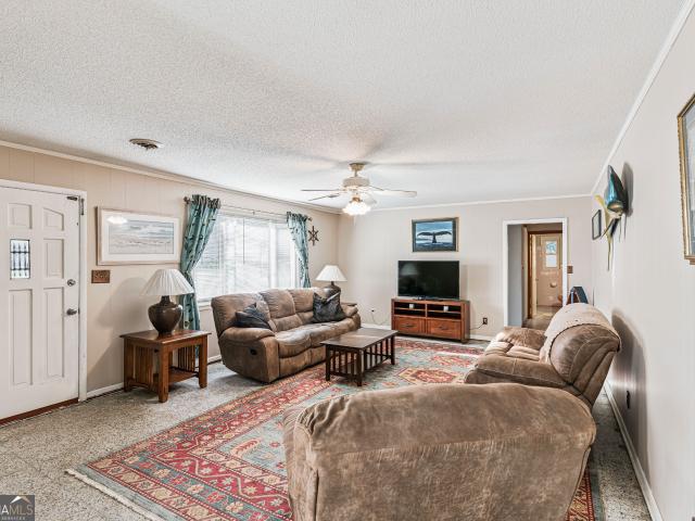 112 Lillie Way