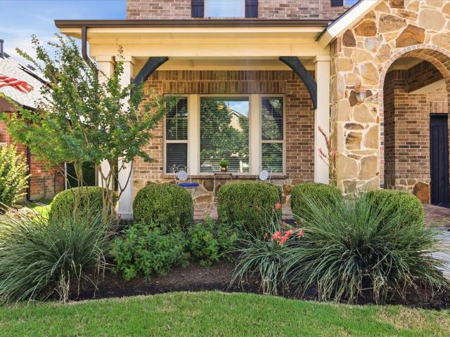 112 Lilypad Bend