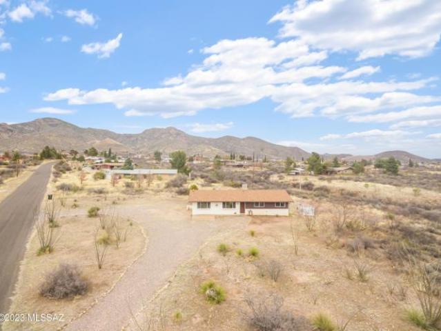 112 Mohave Dr, Bisbee, AZ 85603