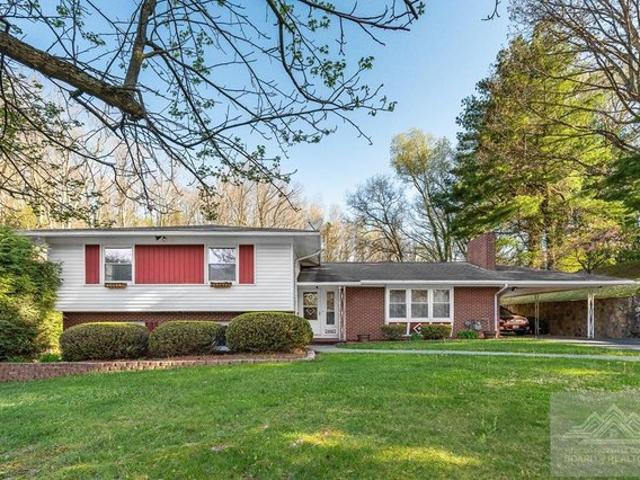 112 Montvale St, Bluefield, VA 24605