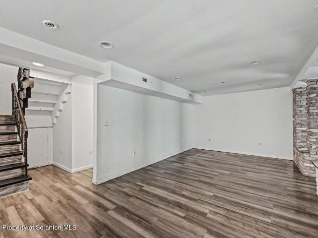 112 Mosswood Rd Road