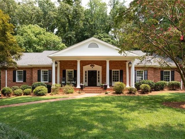 112 Magnolia Rd, Lexington, NC 27292
