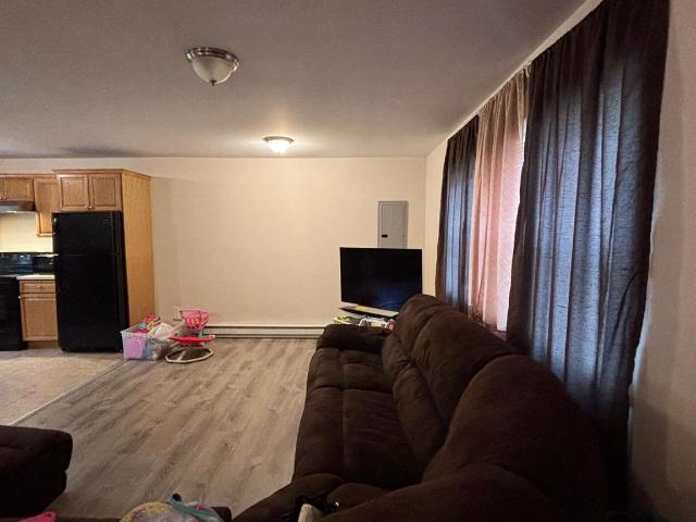112 Maple Lane