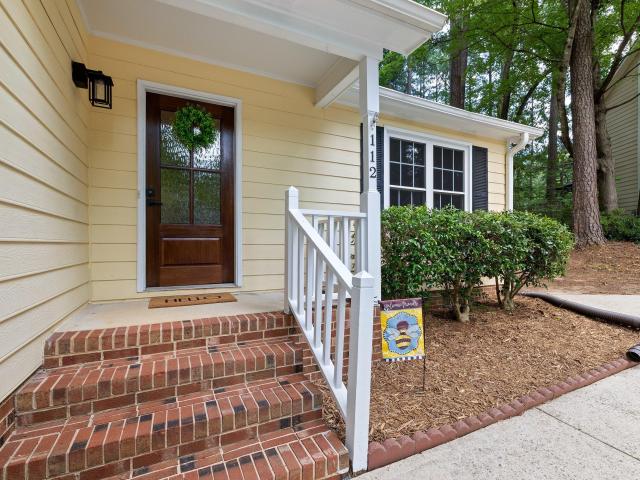 112 Marshfield Place