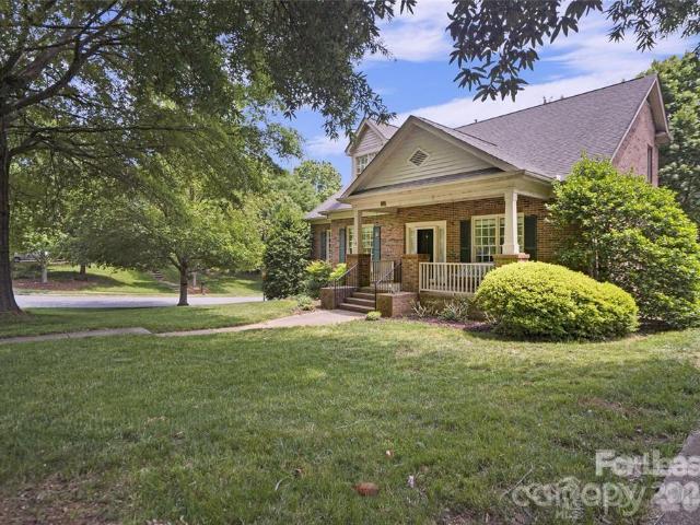 112 Mcconnell Drive