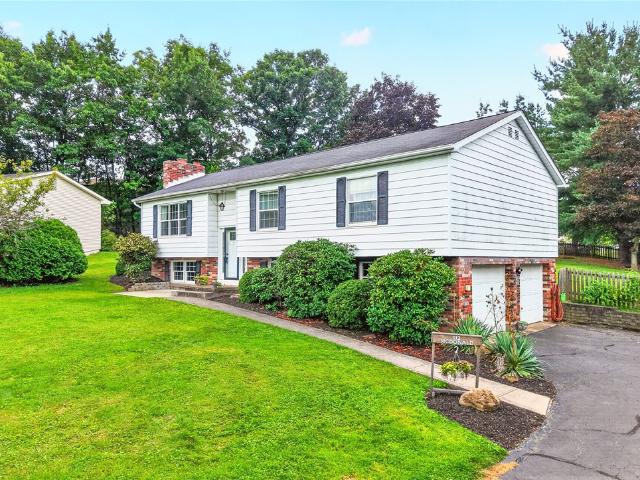 112 McDonald Dr