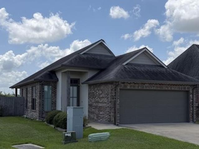 112 Meadow Gate Dr, Lafayette, LA 70508