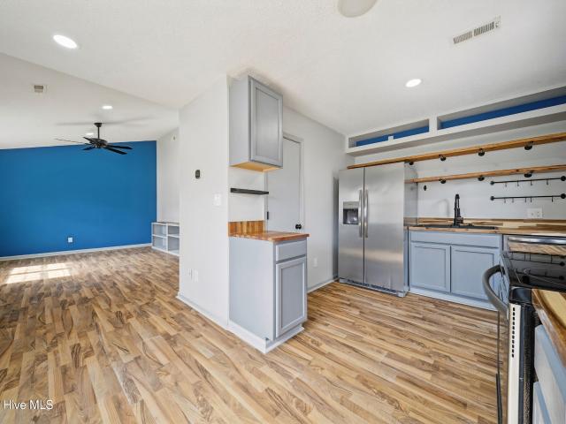 112 Mimosa Lane
