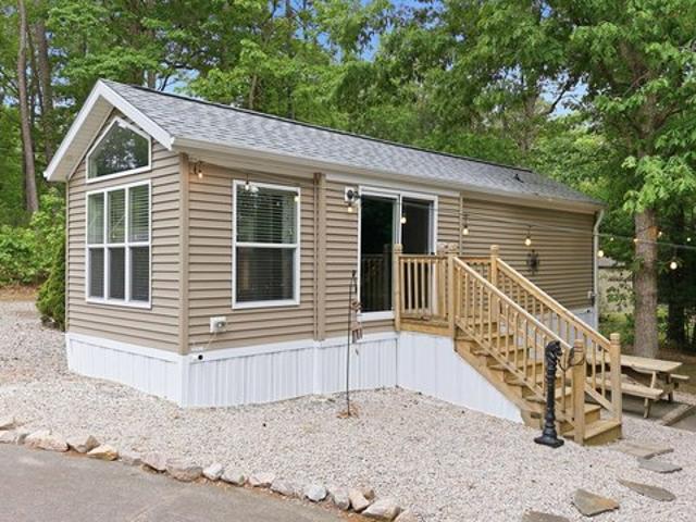 112 Mustang Dr, Louisburg, NC 27549