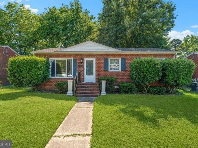 112 N 14th Ave, Hopewell, VA 23860