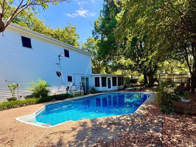 112 N 34th St, Corsicana, TX 75110 | MLS #21067 | Compass
