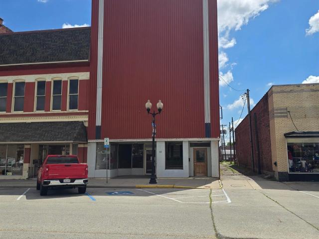 112 N Jefferson Street