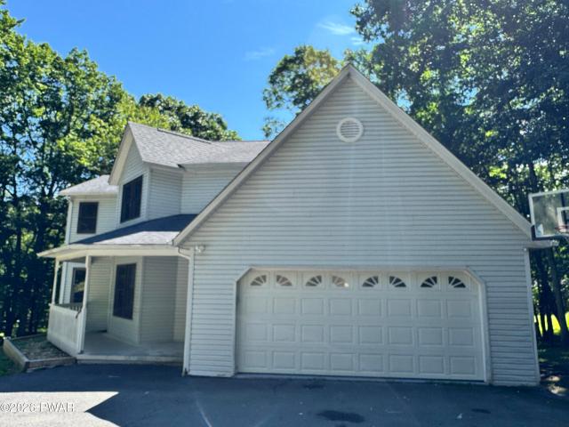 112 N Ridge Drive