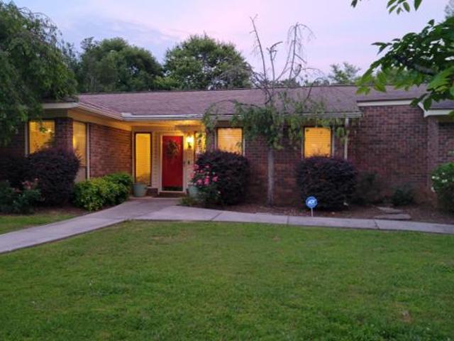 112 NW Treeside Dr NW, Rome, GA 30165