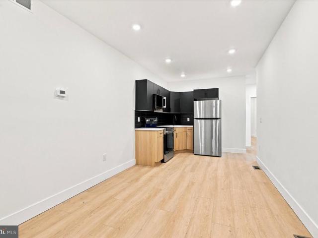 112 S 57Th Street