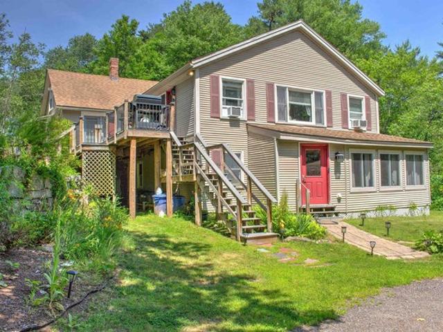 112 S Winchester St, Swanzey, NH 03446